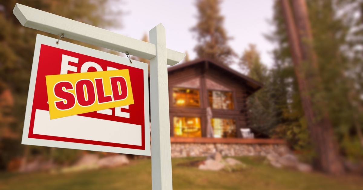 8 Myths About Log Cabin Life You Should Stop Believing - Timbermill